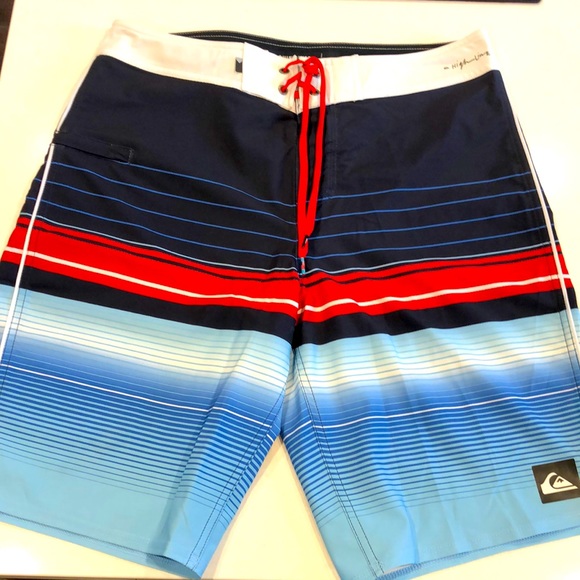Quiksilver | Shorts | Mens Quicksilver Board Shortsswimming Trunks ...